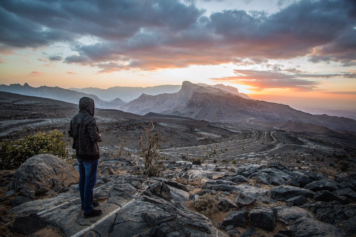Jebel Shams Tour Guide